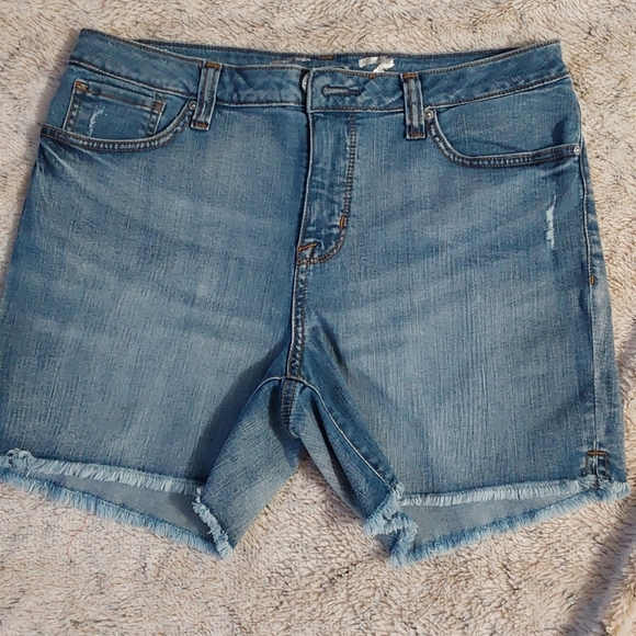 Seven7 | Shorts | New Womens Shorts Size From Seven7 | Poshmark